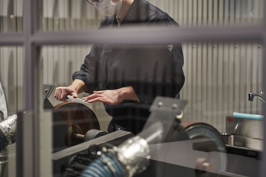 Tojiro Knife Gallery Tokyo | Katata Yoshihito Design | Tojiro | D&AD ...